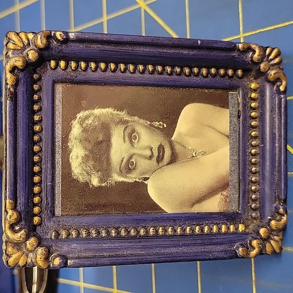 Felt's Fun Finds | Other | I Love Lucy Frame 25 Resin Framed Photo ...
